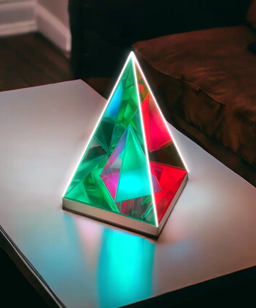 3D Polychromatic Pyramid Lamp - ThingsFromMars.com