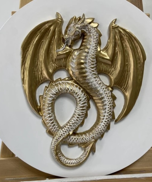 Best Dragon Gifts for Fans of This Extraordinary Creature ...
