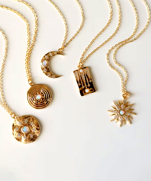 Beautiful Necklace Gifts To Elevate Your Gifting Game ThingsFromMars.com