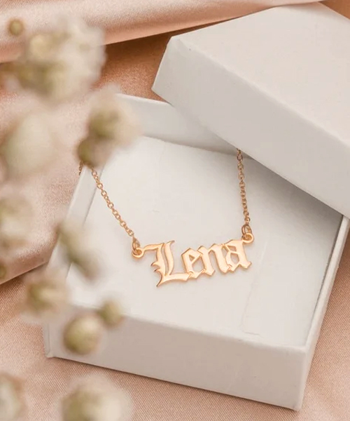 Beautiful Necklace Gifts To Elevate Your Gifting Game ThingsFromMars.com