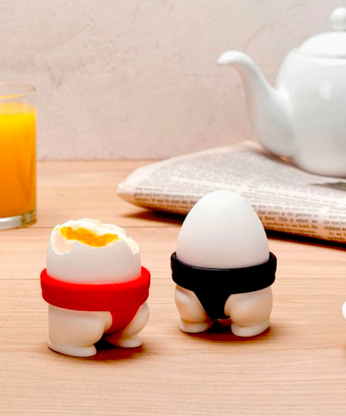 Sumo Wrestler Egg Cups - ThingsFromMars.com