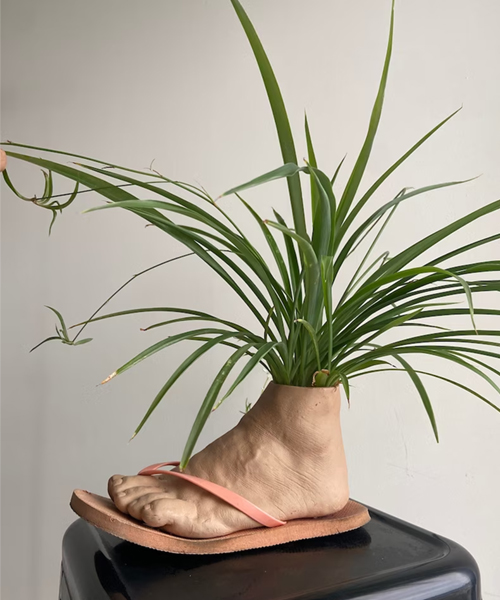 Vintage Foot Pot Planters - ThingsFromMars.com